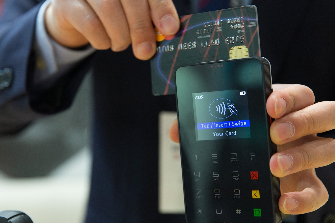 Safeguard Your Finances: Set Up Credit Card Alerts for Secure Transactions