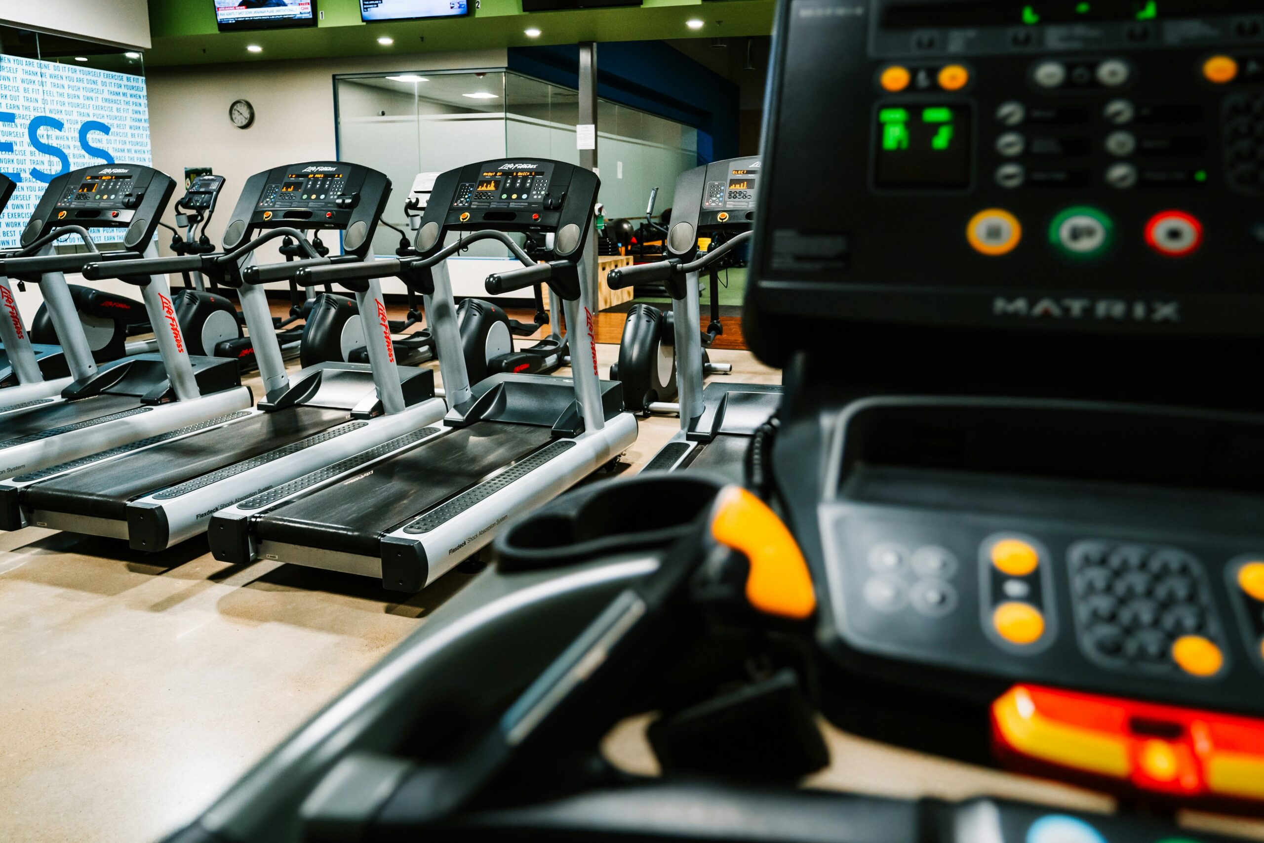 Save on Gym Fees with Credit Card Discounts for Fitness Enthusiasts
