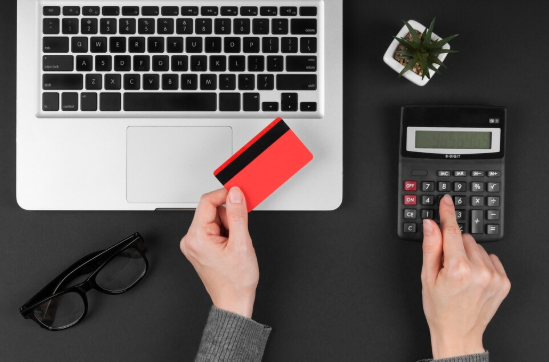 Which Credit Card Tax Fees Are Deductible for Users?