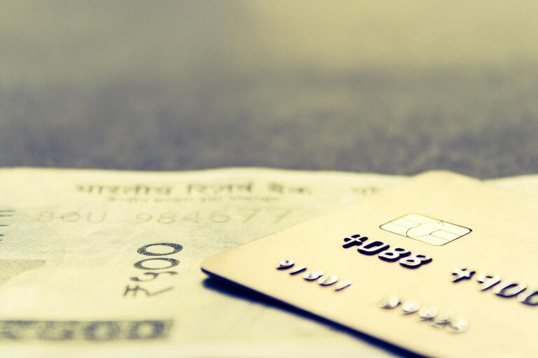 NEFT Transaction Limit Explained: Transfer Rules and Tips