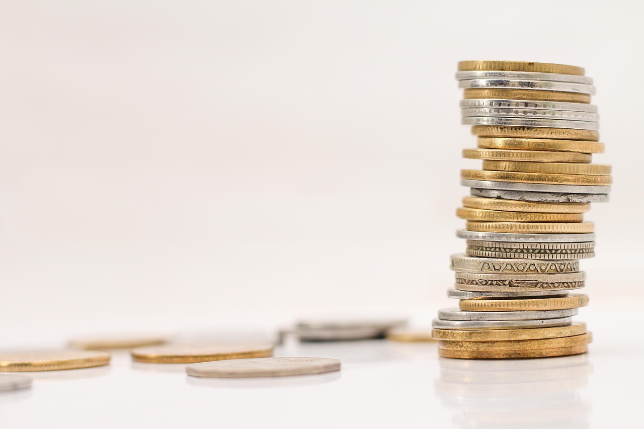 Fixed Deposit: Best Money Saving Tools for Indians 2025